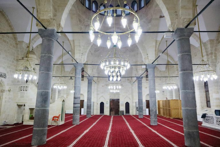 Gombalan Versi Islam: Cara Menyampaikan Perasaan dengan Bijak dan Penuh ...